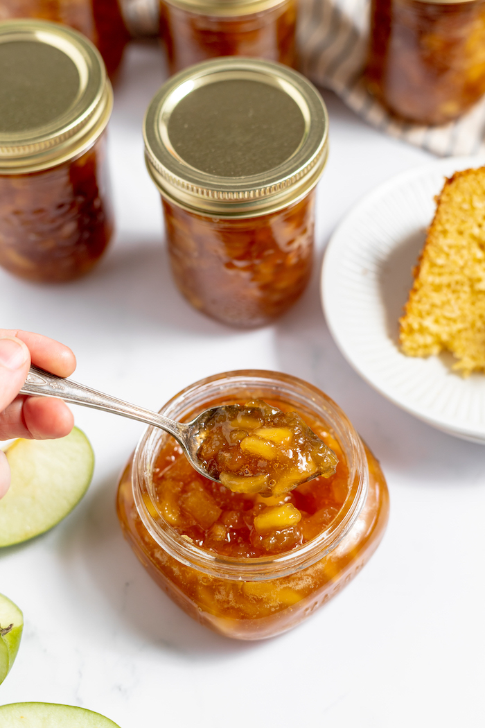 How to Make Apple Jam (with 4 Ingredients) - The Frugal Farm Wife